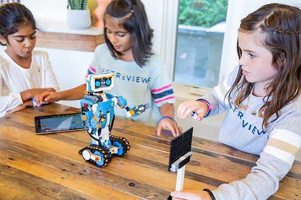 5 Best LEGO Robot Kits - May 2024 - BestReviews